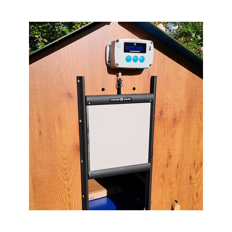 Portier automatique pour poulailler Chicken Guard Pro